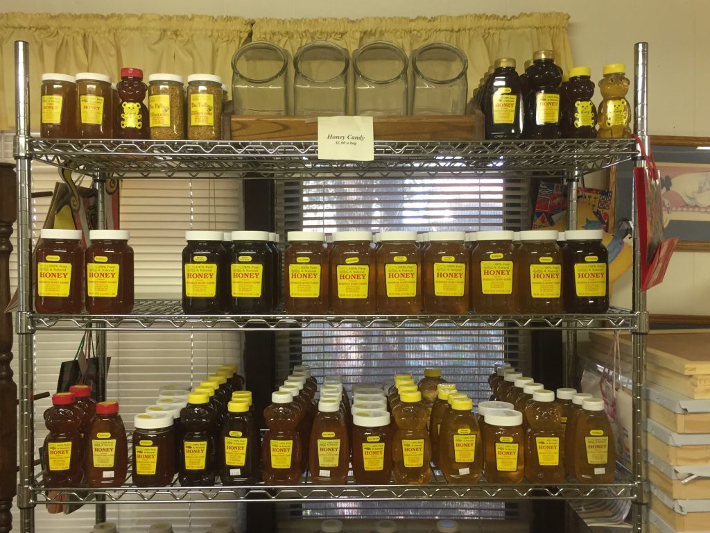 Beekeepers produce locally grown honey – News Bulletin
